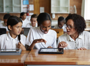 How to Be a Reading Role Model for Adolescent Students | Lexia