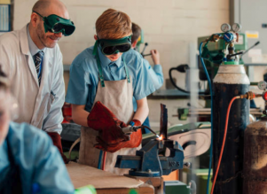 Work-Based Learning: A New Frontier for Schools? | Lexia